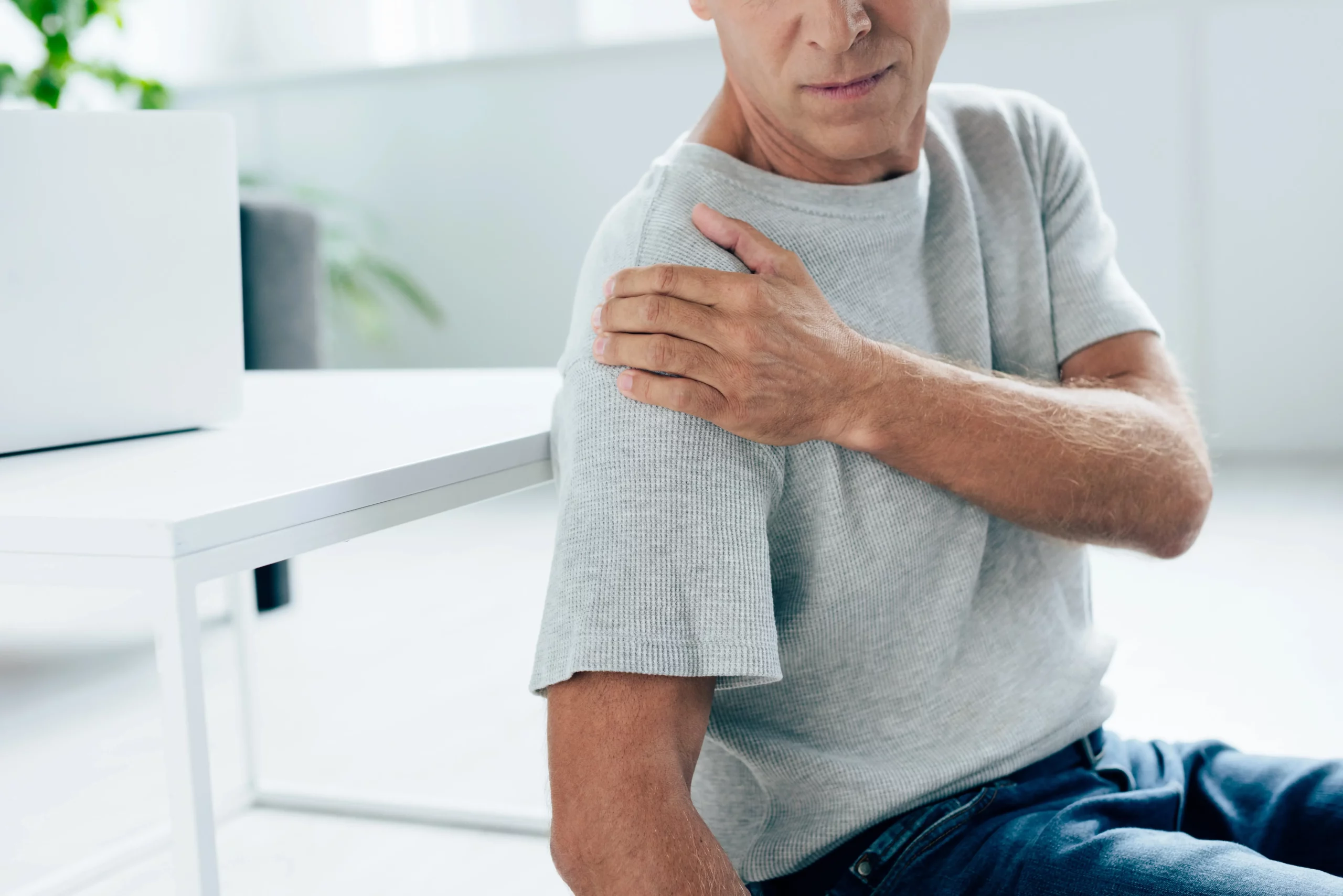 Shoulder Bursitis Test: Methods Used To Diagnose Bursitis